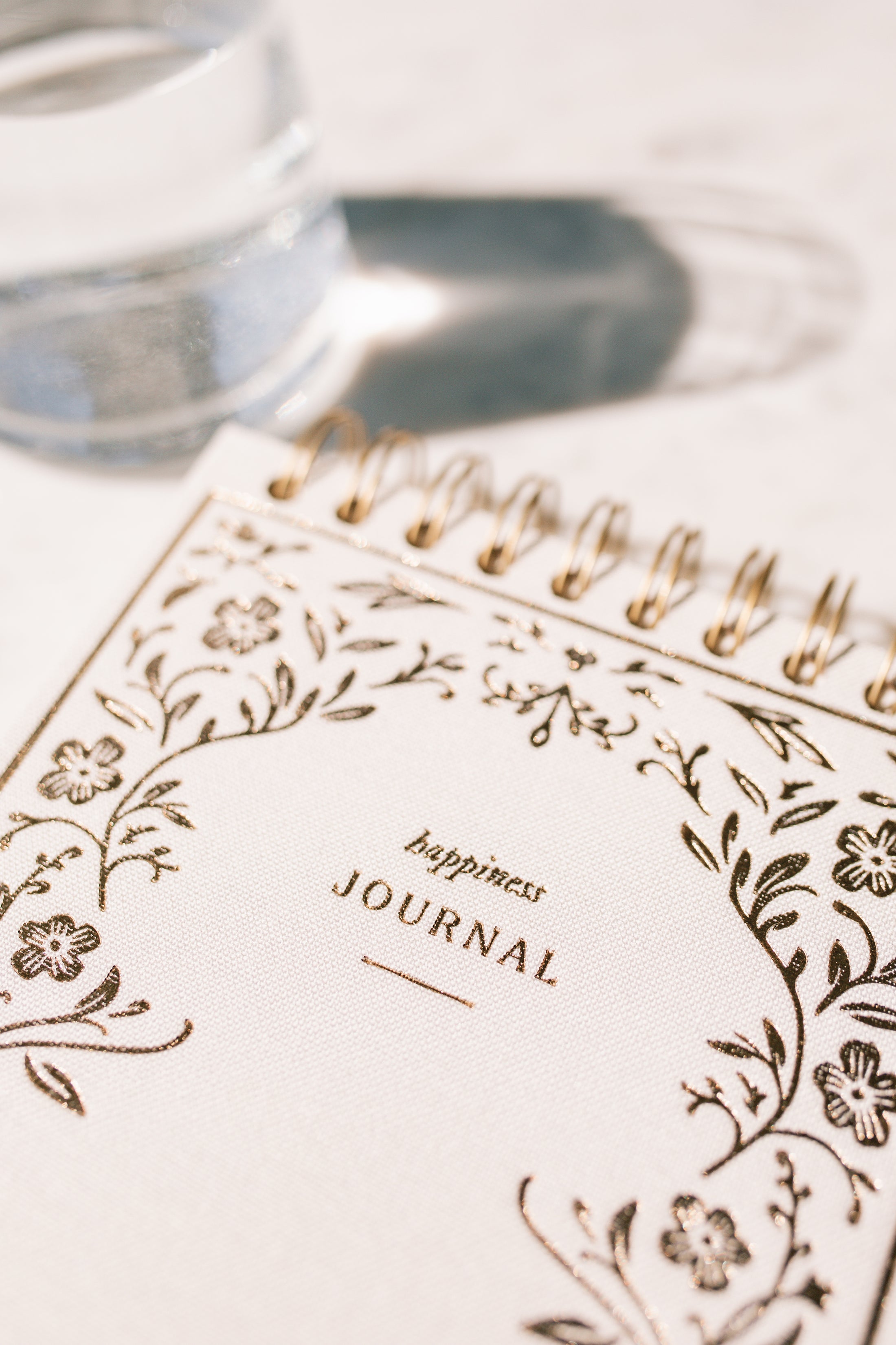 The Happiness Journal – A 5-Min Daily Practice for Gratitude