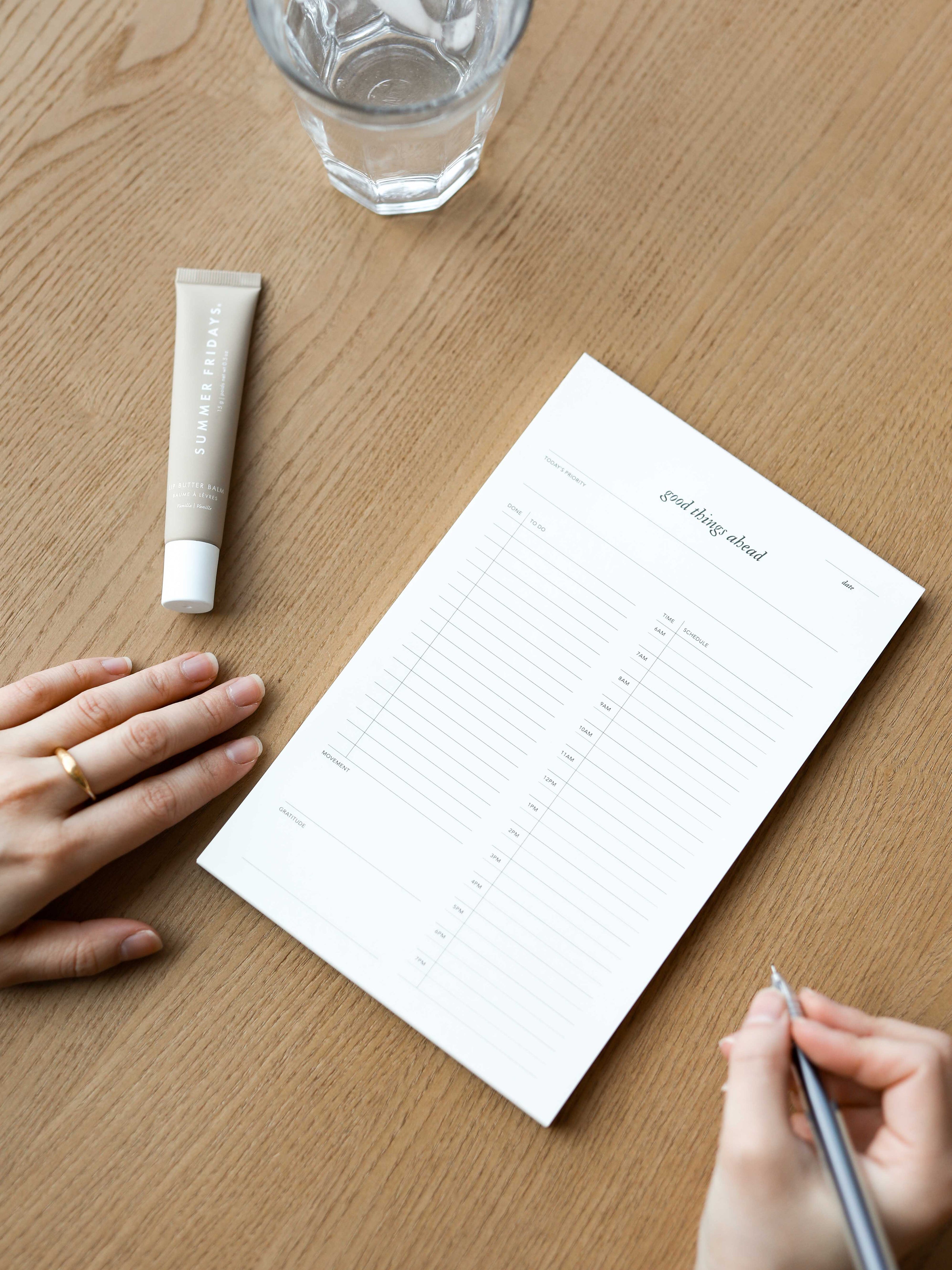 Good Things Ahead Daily Notepad: 30-Min Time Blocks
